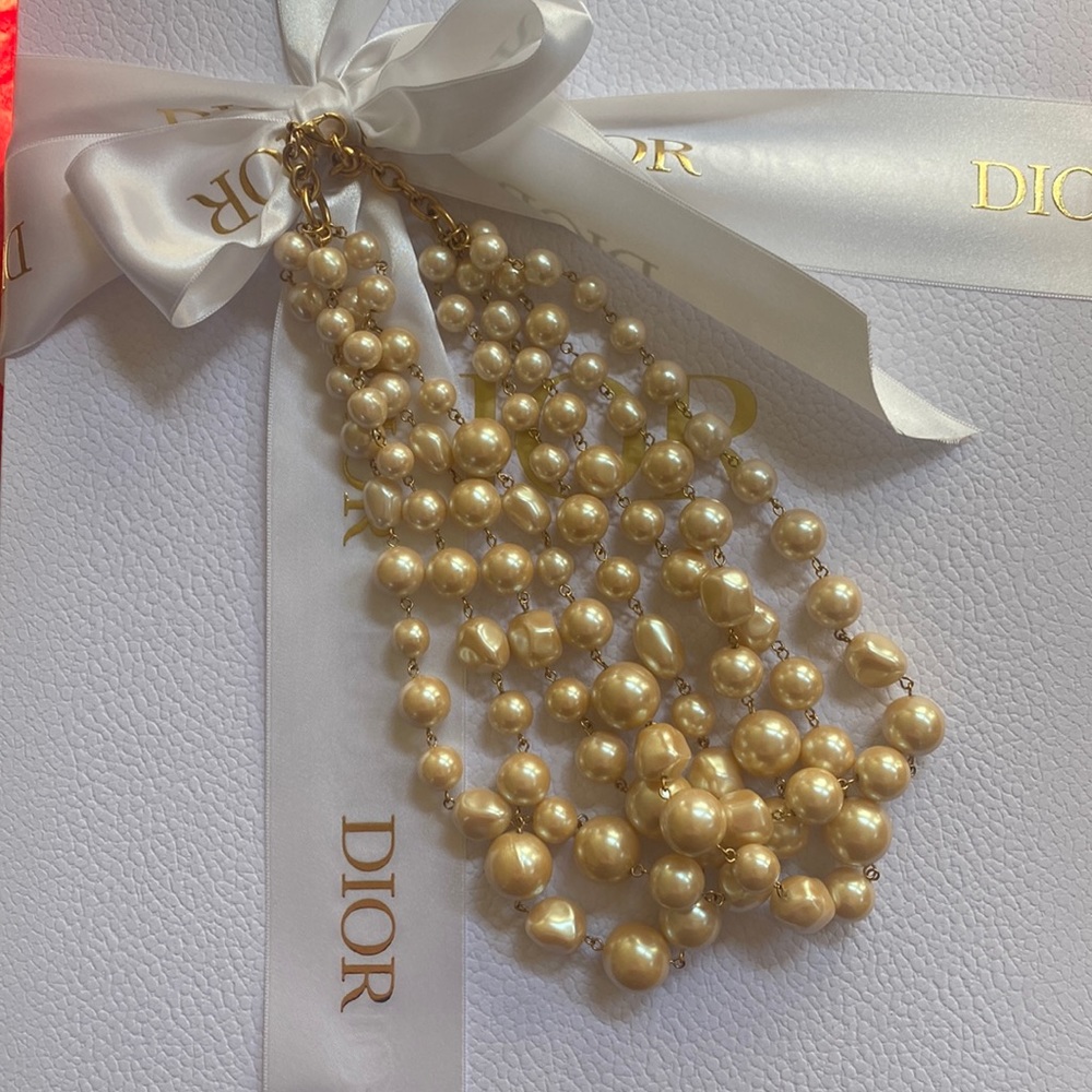 Christian Dior Pearl Necklace - Gem